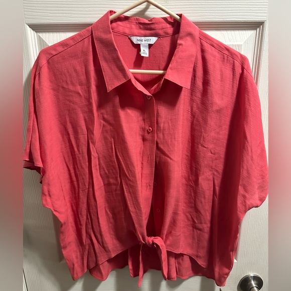Nine West | Tops | Nine West Button Down Tie Front Short Sleeve Blouse ...